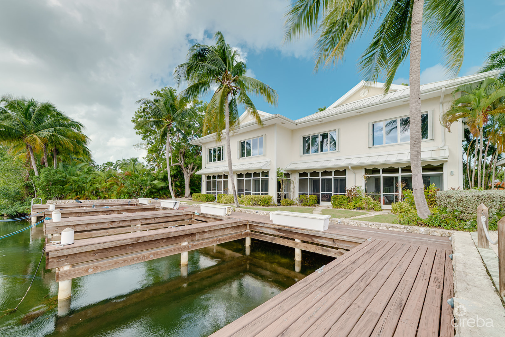 The Moorings, Stunning Canal Front Townhome, 3 Bed 3.5 Bathroom With ...