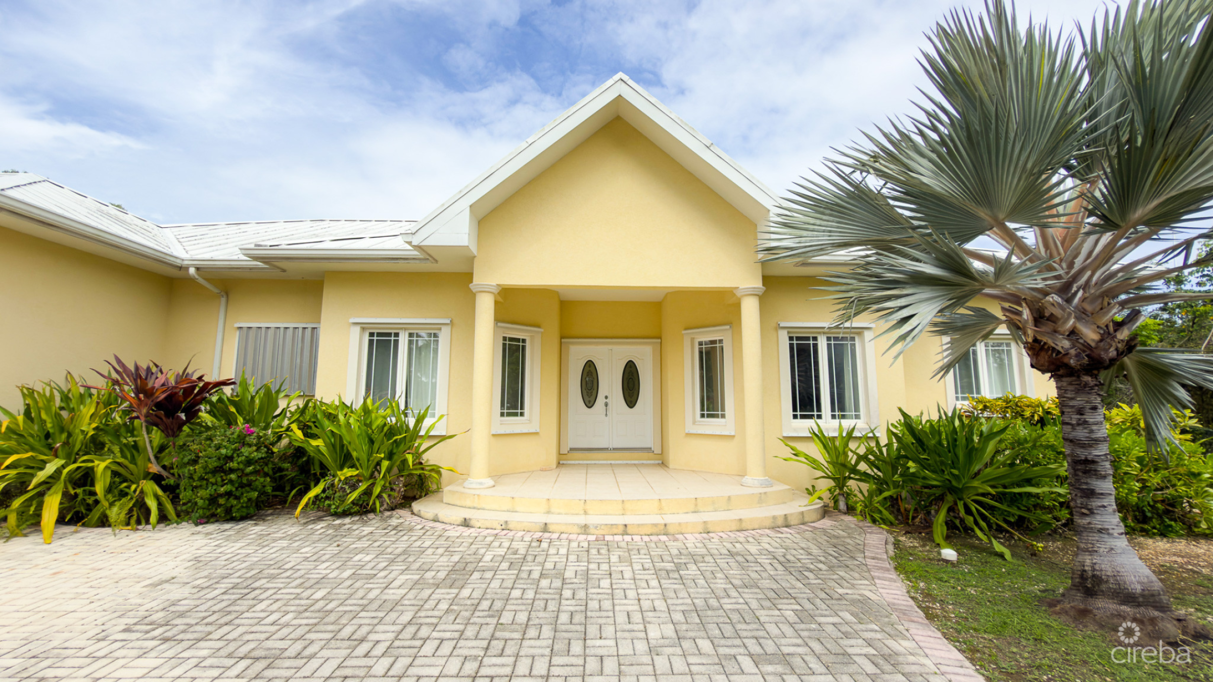 Canal Front Home 3 Bed Prospect | Ten Sails